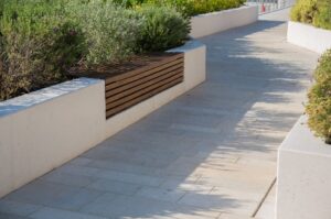 Natursteine für Duisburg - NZR Naturstein Zentrum Ruhr GmbH